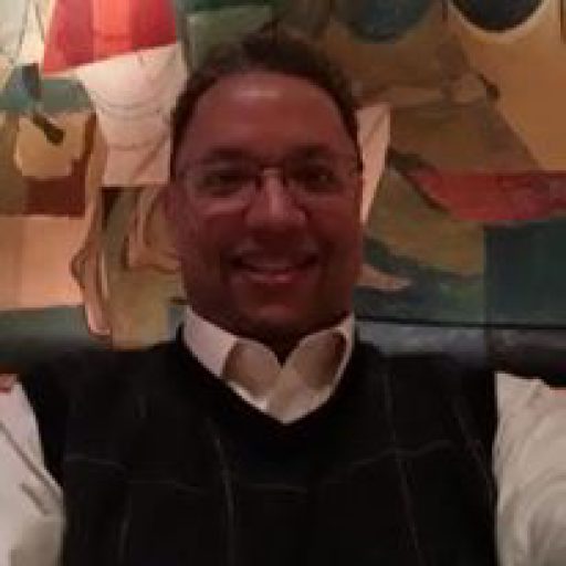 cropped-10014678_10203515938809663_911179556737511134_n.jpg – Phillip Vega